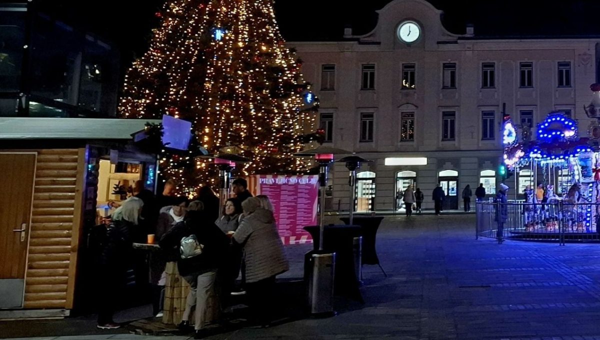 Praznični urniki 2025: Kako so odprte trgovine, pošta in banke? - Slo24.si